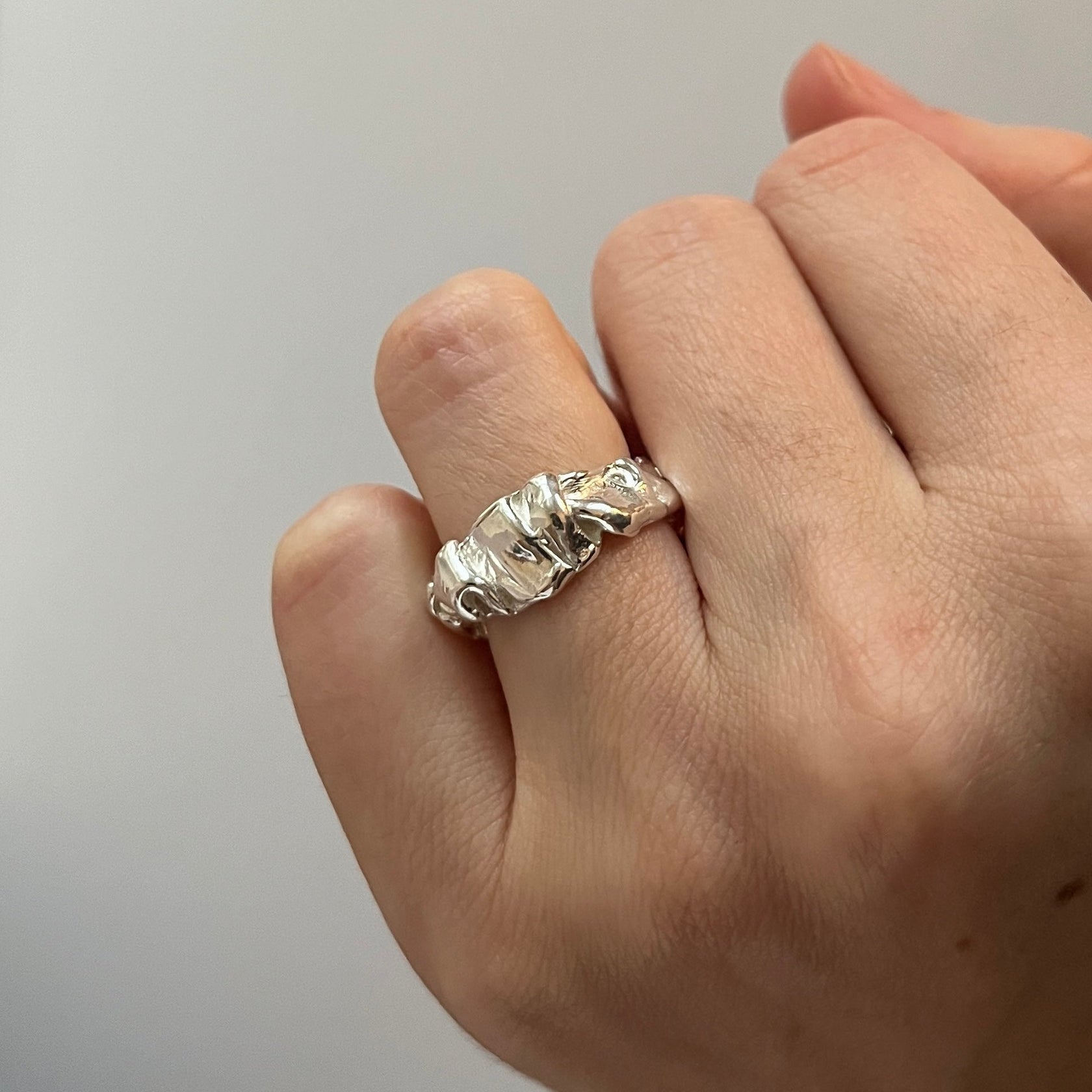 ECHO RING – URSINA